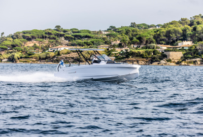 Axopar 25 Cross Top » Axopar Boats