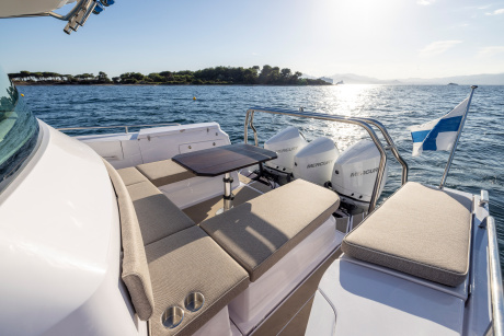 Axopar 45 XC Cross Cabin » Axopar Boats