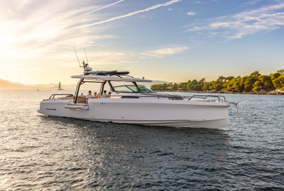 Axopar 45 Sun-Top » Axopar Boats