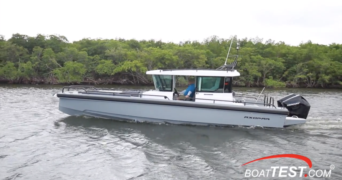 Reviews & Tests - BoatTest.com - Axopar 28 Cabin » Axopar Boats
