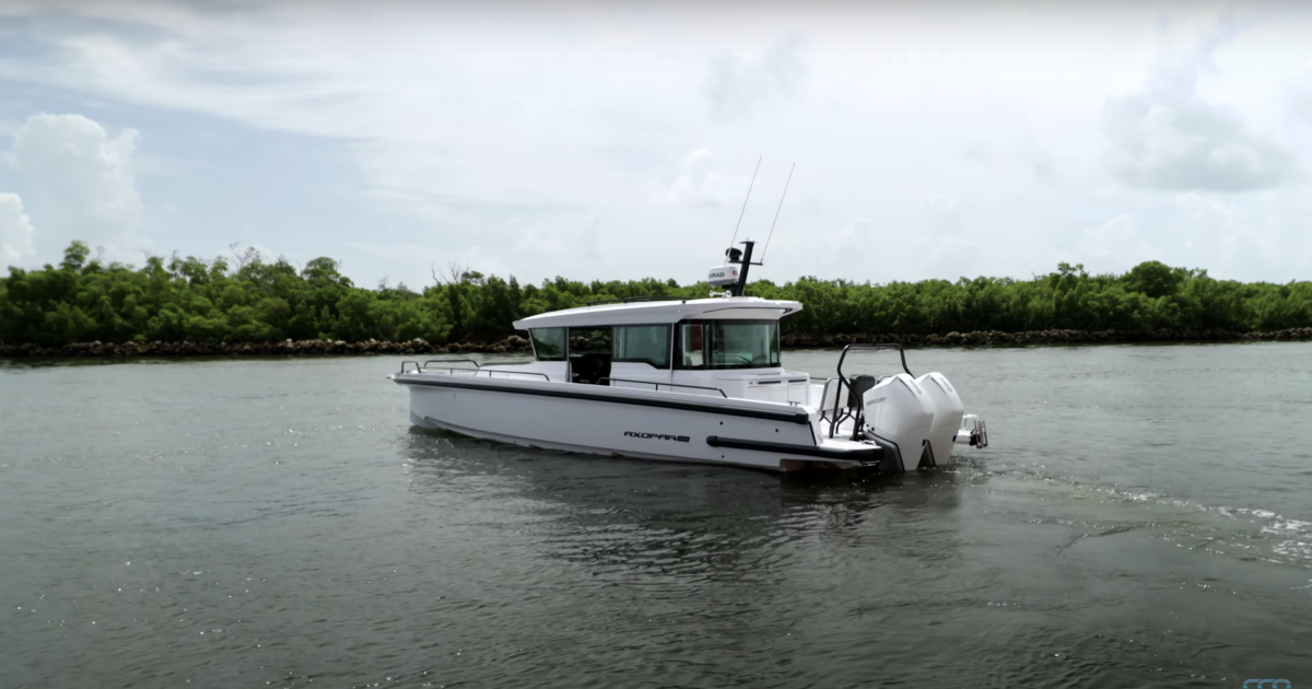 Reviews & Tests - Center Consoles Only - US - Axopar 37 MY20 range ...