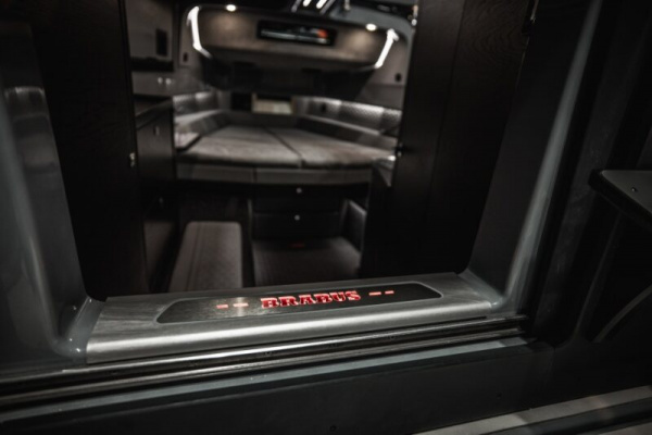 Press releases - THE ALL-NEW BRABUS SHADOW 1200 » Axopar Boats