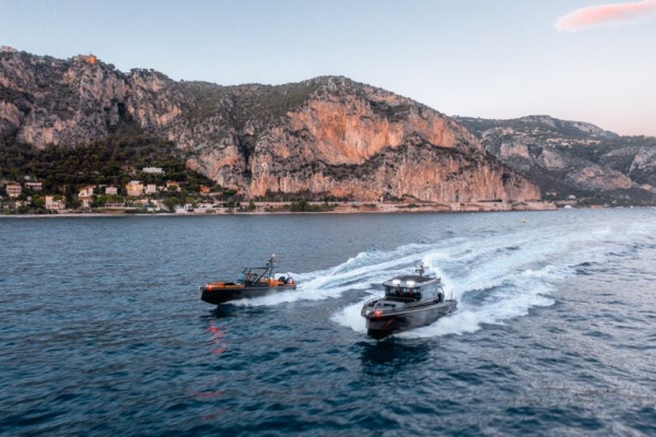 BRABUS Marine Media Library » Axopar Boats