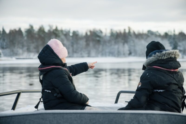 Press releases - Introducing the all-new Axopar 38 - Built on an icon ...