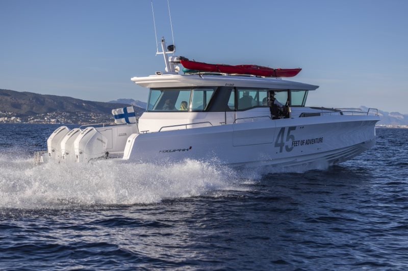 Axopar 45 XC Cross Cabin
