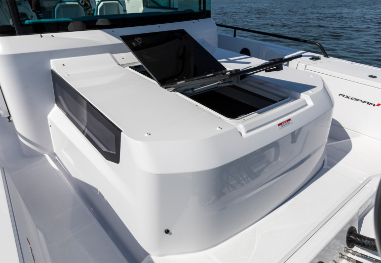 Axopar 37 XC Cross Cabin » Axopar Boats