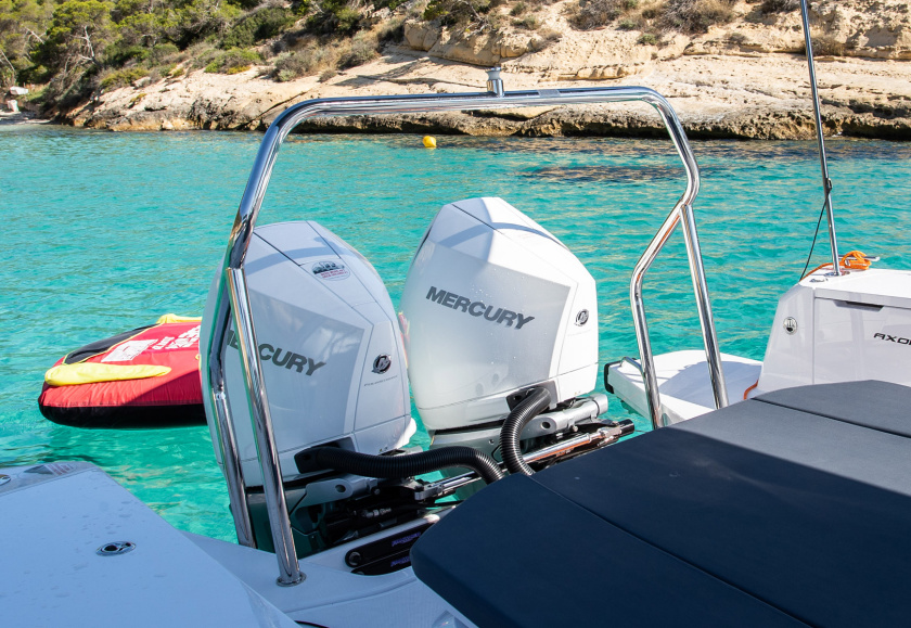 Axopar 37 Spyder » Axopar Boats