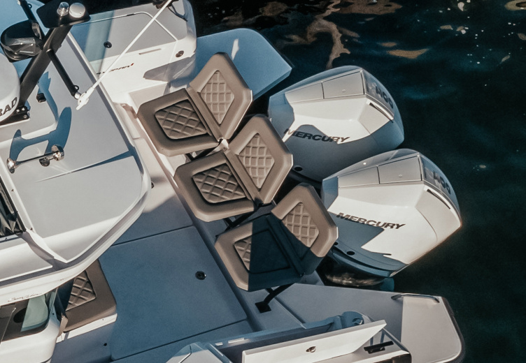 Axopar 37 XC Cross Cabin » Axopar Boats