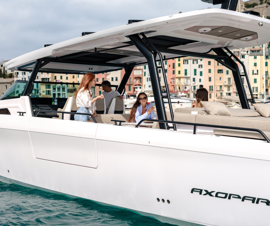 Axopar 45 Sun-Top » Axopar Boats