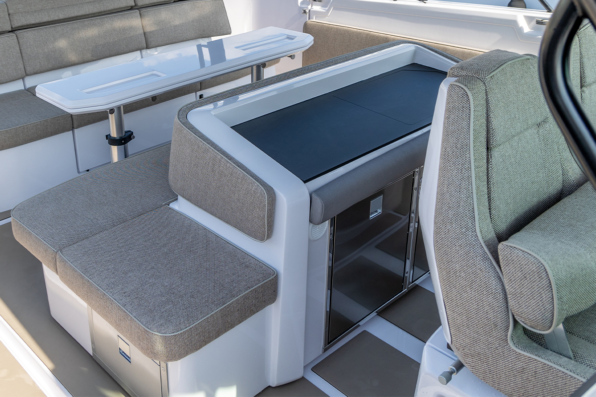 Axopar 45 Sun-Top » Axopar Boats