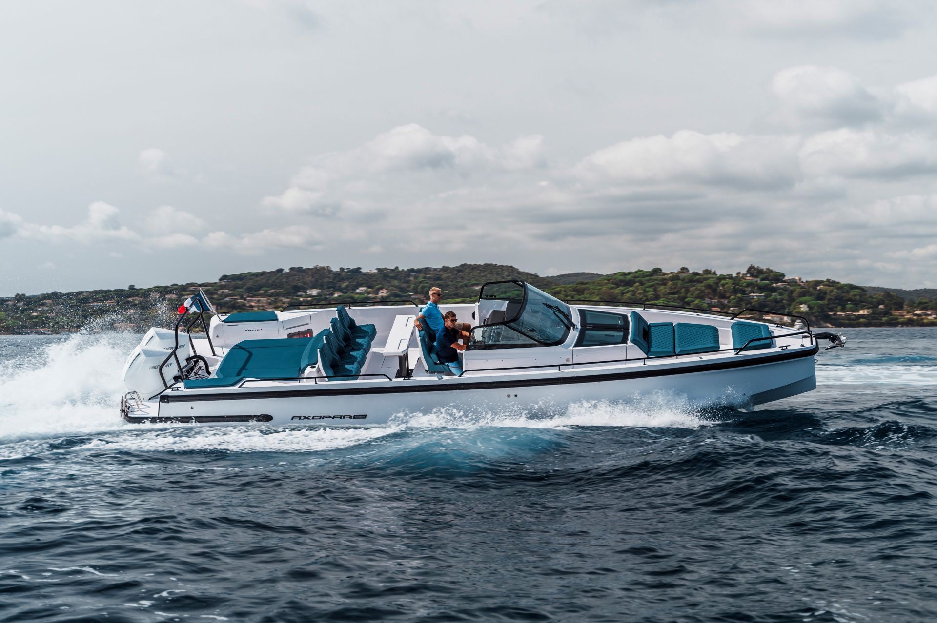 Axopar 37 Range » Axopar Boats