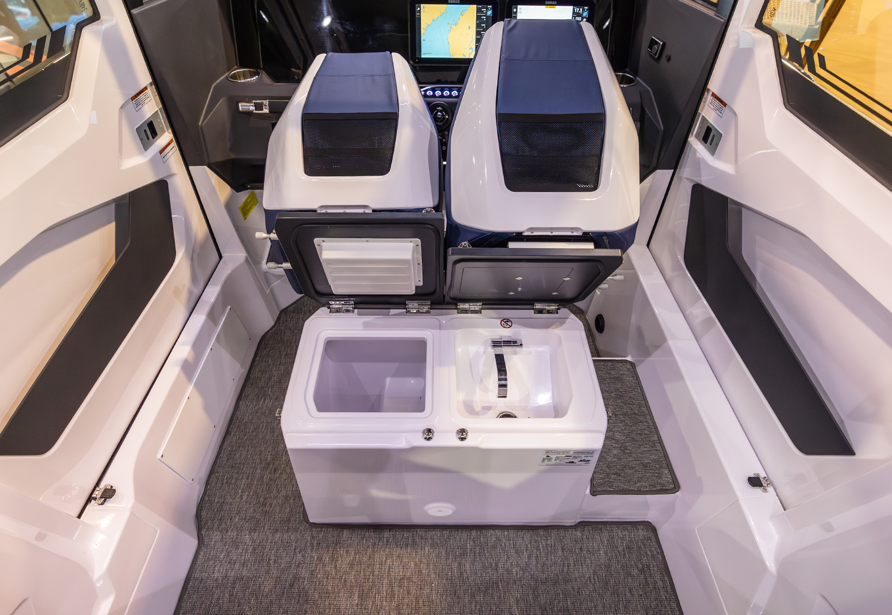 Axopar 29 XC Cross Cabin » Axopar Boats