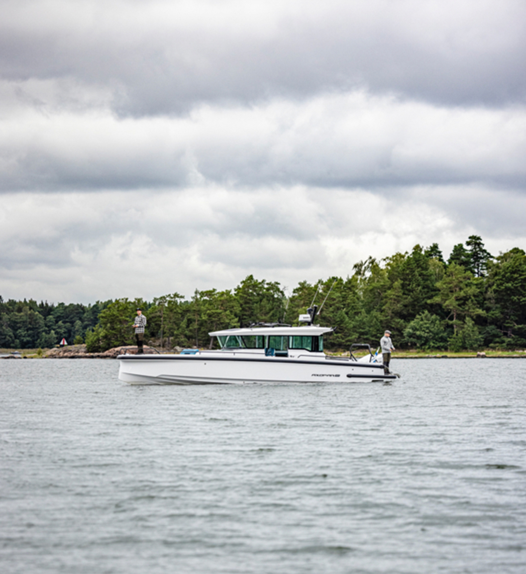 Fishing with friends » Axopar Boats