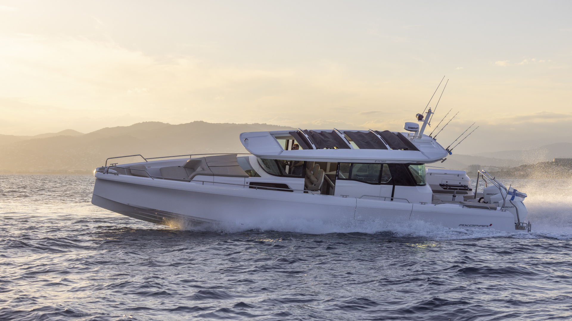 Axopar 45 XC Cross Cabin » Axopar Boats