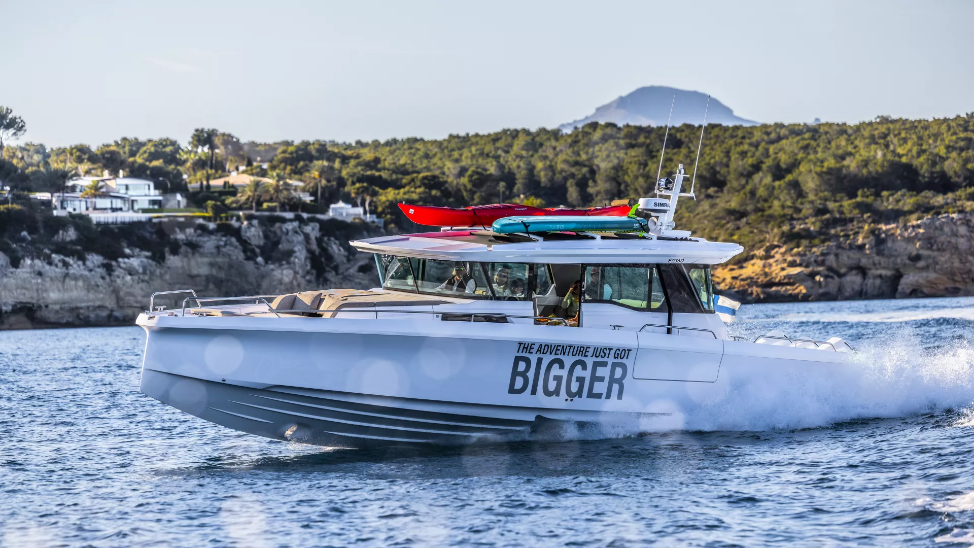 Axopar 45 XC Cross Cabin » Axopar Boats